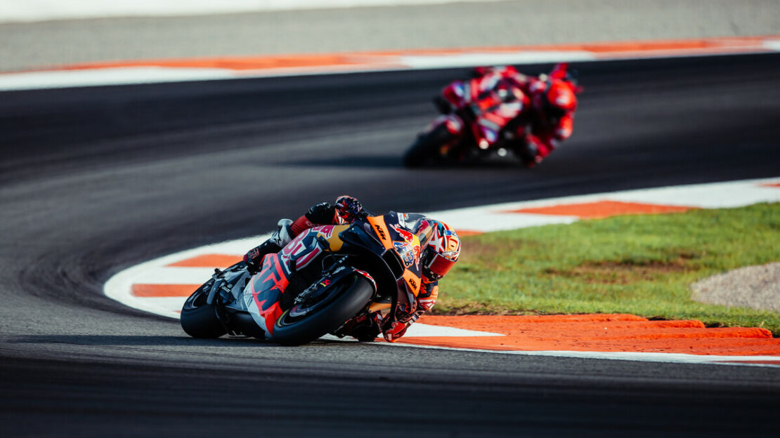 MotoGP - Mobil1™ Motorsport Media Lab